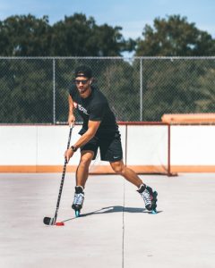 43 Hockey Stickhandling Drills You Can Do From Home